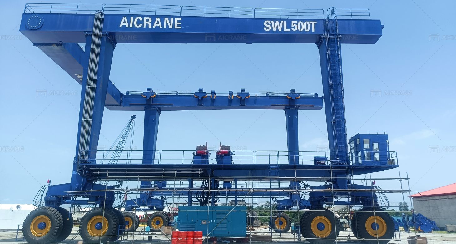 Benefits of Mobile Boat Hoists in Boat Yards and Repair Facilities ...